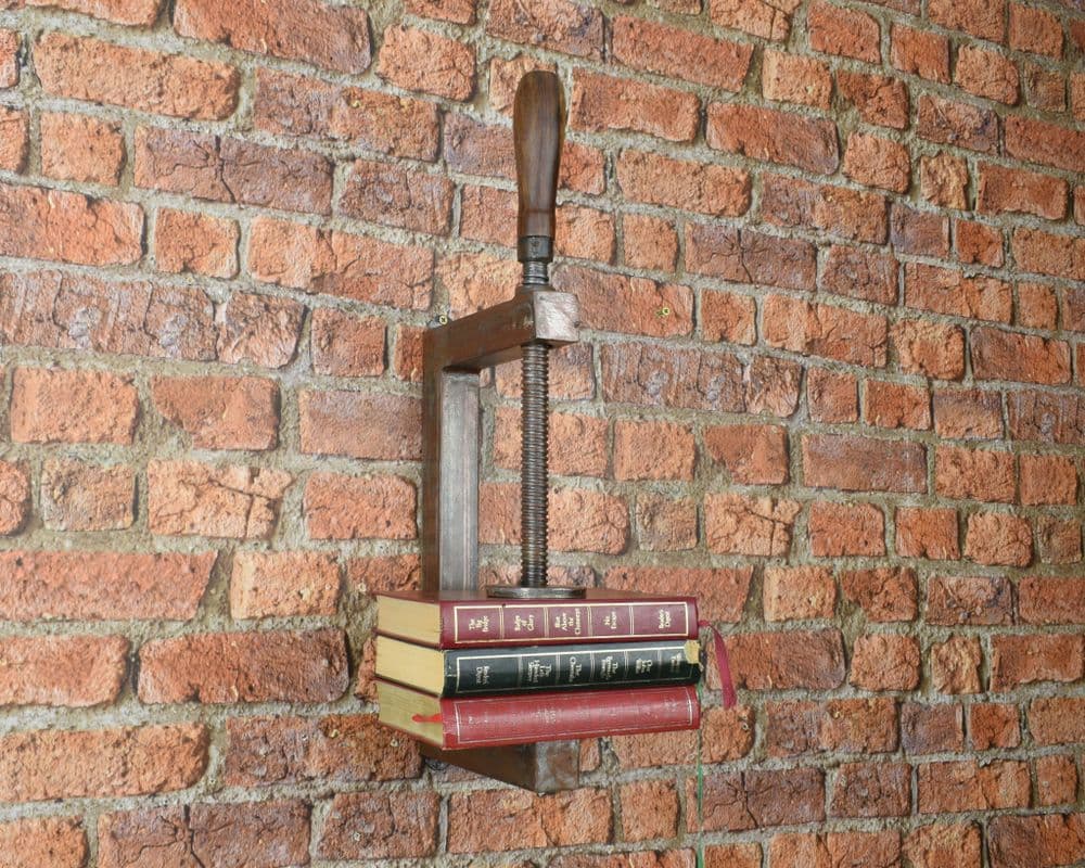 Clamp Book Shelf