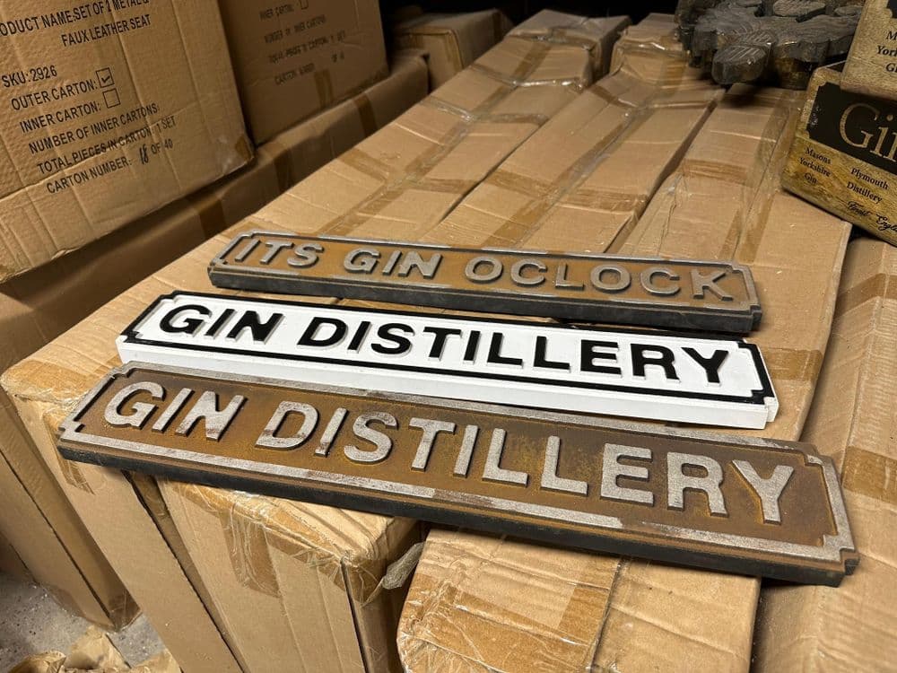 Job Lot Of 115 Gin Signs 2 50 each