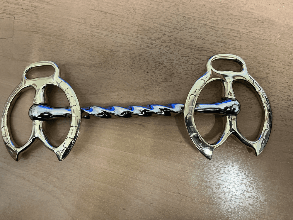 Horseshoe Stallion Bit With Twisted Mouthpiece