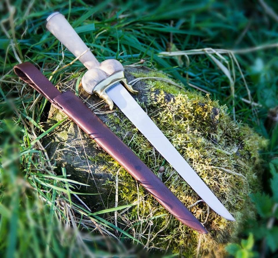 DELUXE BOLLOCK KNIFE