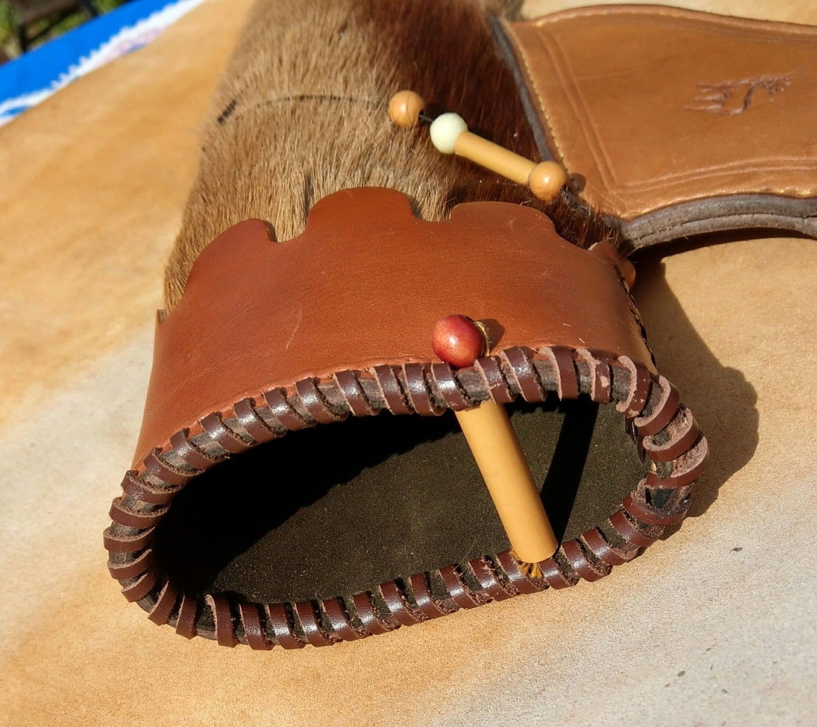 Leather Quiver suit Longbow