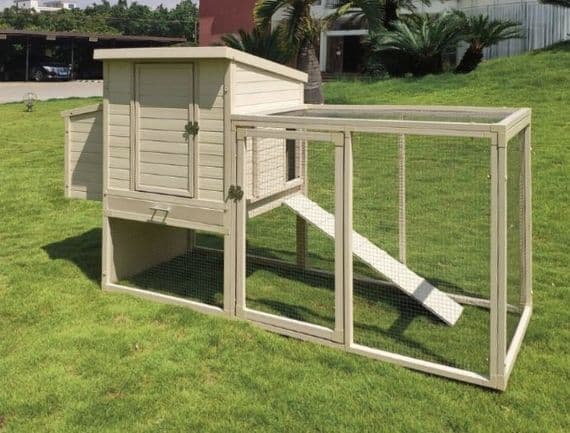 Sonoma Plastic Chicken Coop And Run