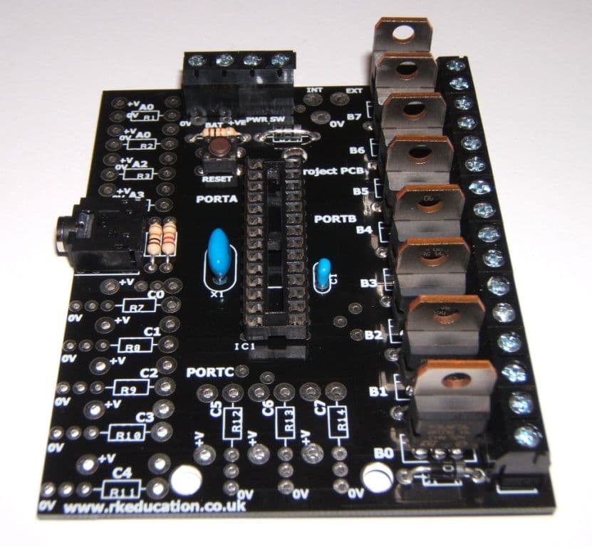 RKP28 Project PCB for use with 28 pin PIC PICAXE and Genie Self Build Kit