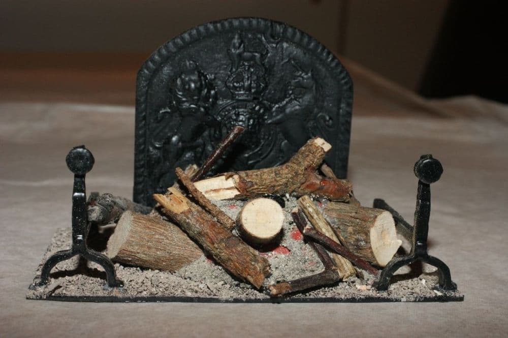 Complete Log & Peat Fires - Medium