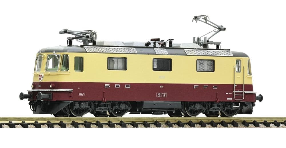 Fleischmann 732470 N Gauge SBB Re 4/4 11158 Electric Locomotive DCC Sound