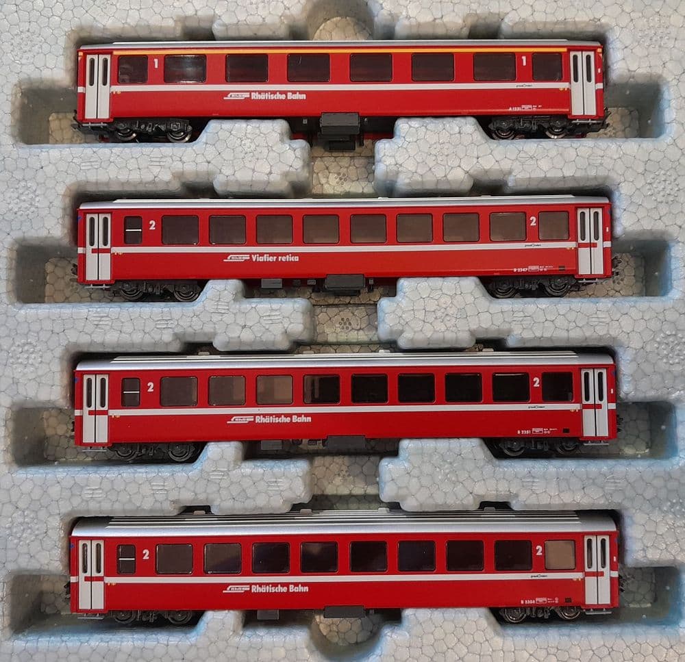 Kato 10-1413 N Gauge RhB EW I 4 Coach Set A