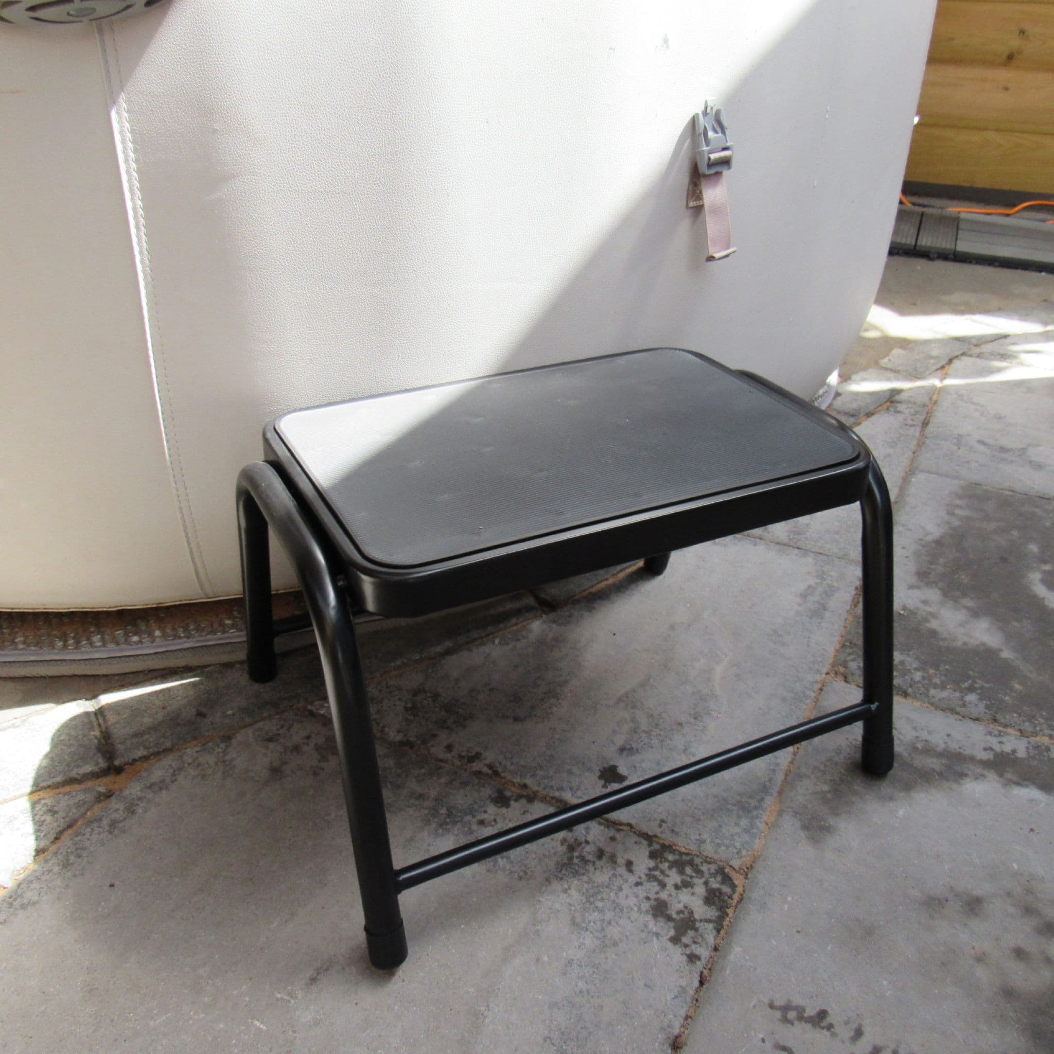 Hot Tub Spa Step 1 Tier | SecureFix Direct