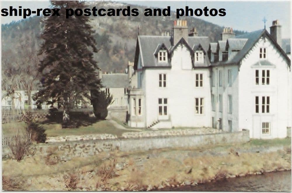 Ballater Invercauld Arms Hotel postcard