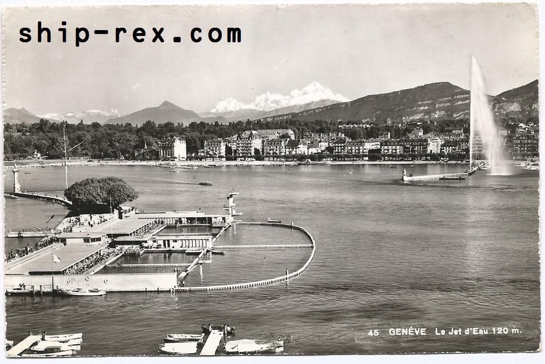 Geneva The Fountain - old postcard