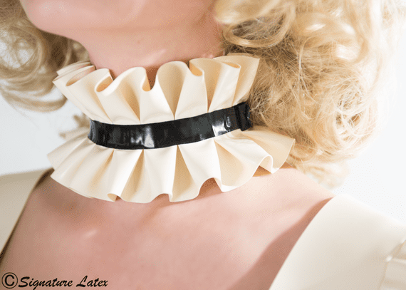 Maids Neck collar