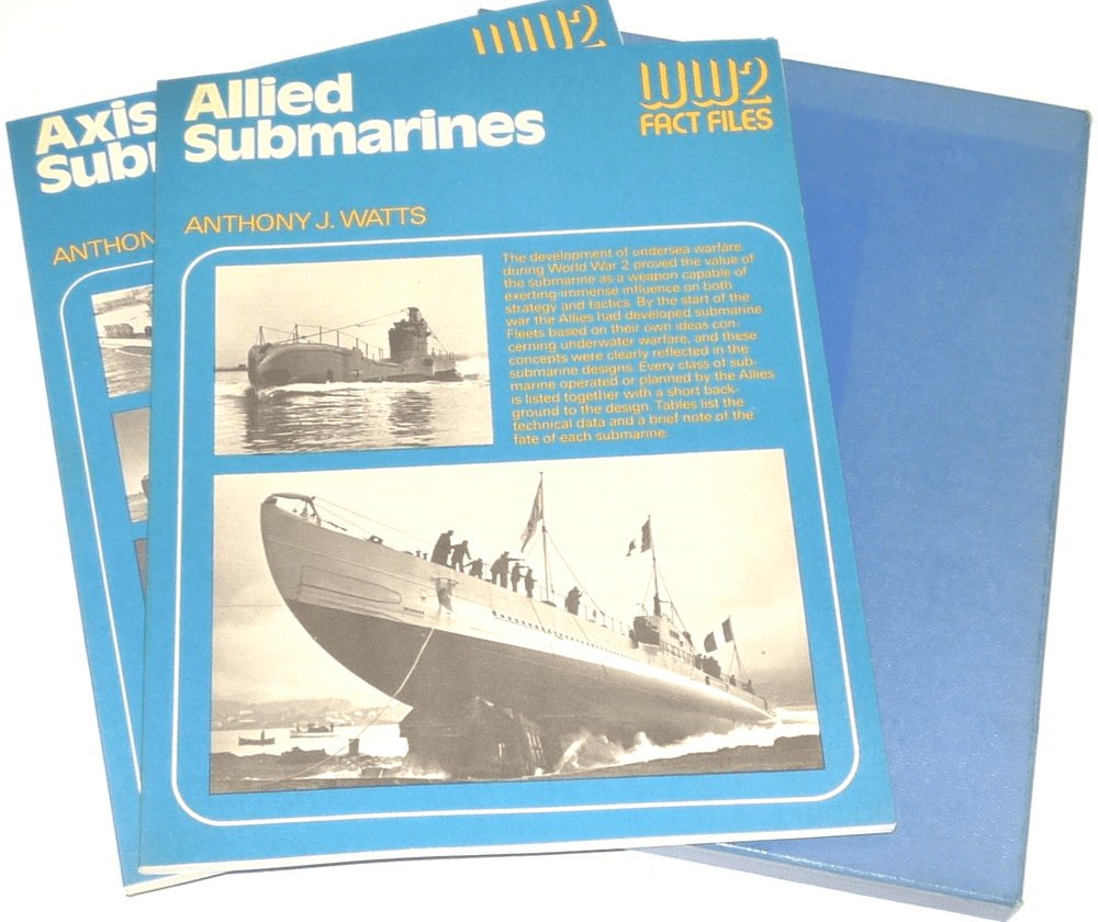 AXIS SUBMARINES / ALLIED SUBMARINES WW2 FACT FILES Watts 1977