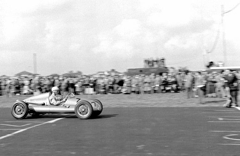 Cooper Norton 500cc Stirling Moss Castle Combe Oct 52