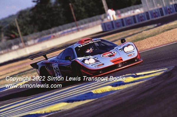 McLaren F1 GTR GULF Bellm/Gilbert-Scott/Skeiya photo Le Mans 24 hours ...