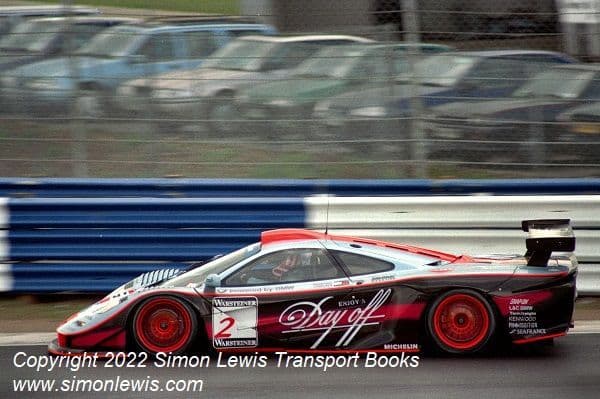 McLaren F1 GTR GULF Bshr/Nielson photo Silverstone FIA GT 1997