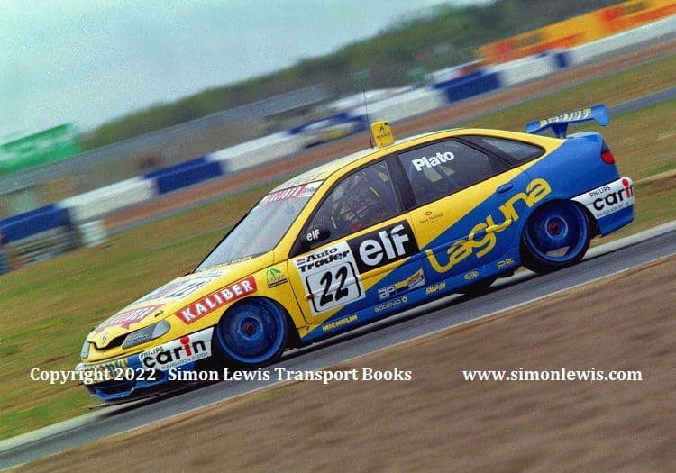 RENAULT LAGUNA Jason Plato BTCC Silverstone April 20 1997 photo