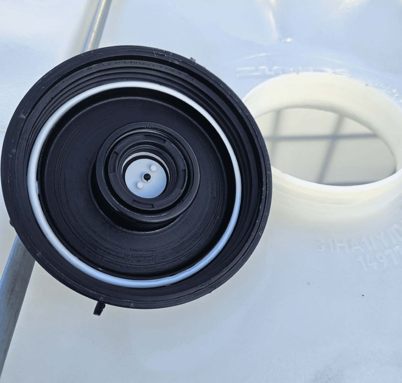 150 mm Vented Anti Vacuum & Pressure IBC Lid