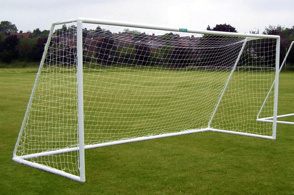 PLASTIC GOAL POST - 16' x 7'.