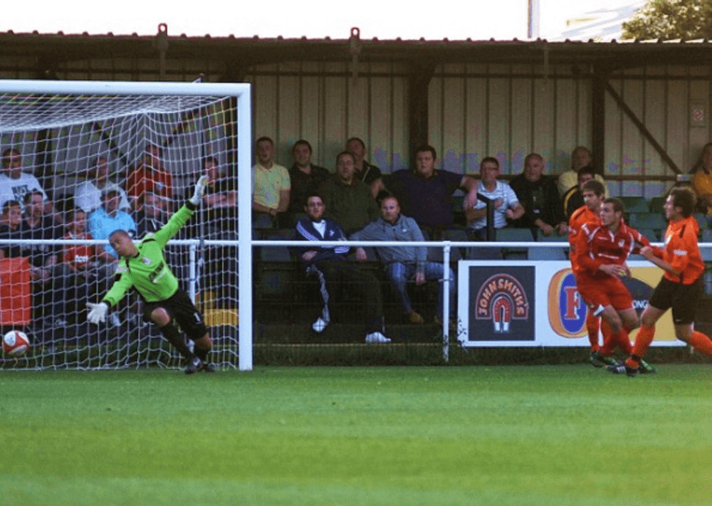 Socketed Aluminum Football Goal :: Stadium Elliptical Socketed 21'x7 ...
