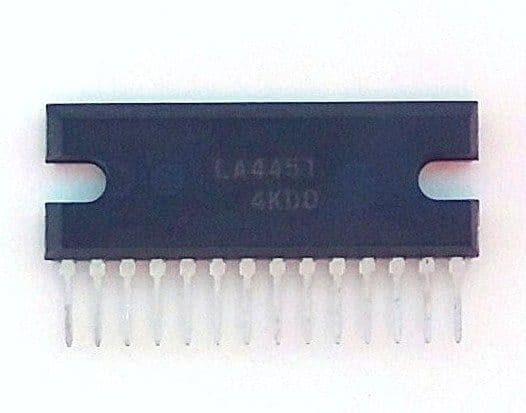 LA4451 Circuito integrado amplificador audio 2 canales encapsulado SIP-14 pines