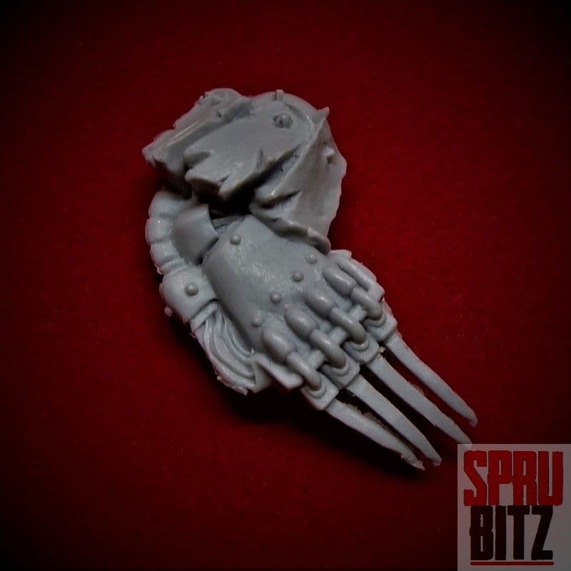 Space Marine Veteran Lightning Claw right finecast