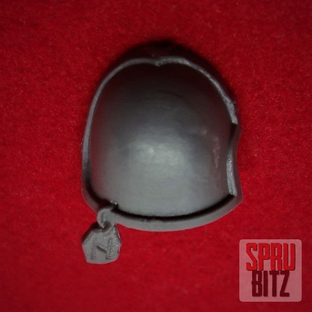 Space Wolves Wolf Pack Shoulder Pad E
