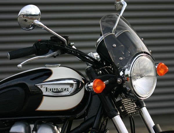 Bonneville T100/T120 2002-24 Dart Classic Fly Screen