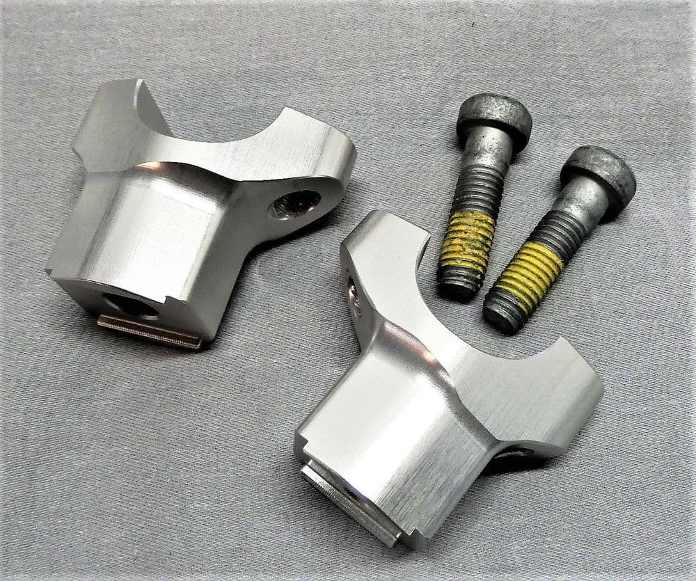 KTM Adventure 1190 Lower Handlebar Clamp - 42mm 78901939244