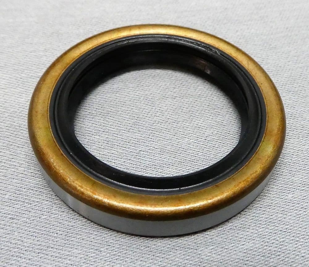 KTM Oil Seal - 32x45x7 0760324571