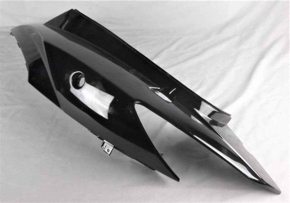 Kymco Agility 50 LH Sidepanel - Black 83600-LGB5-E000-IT