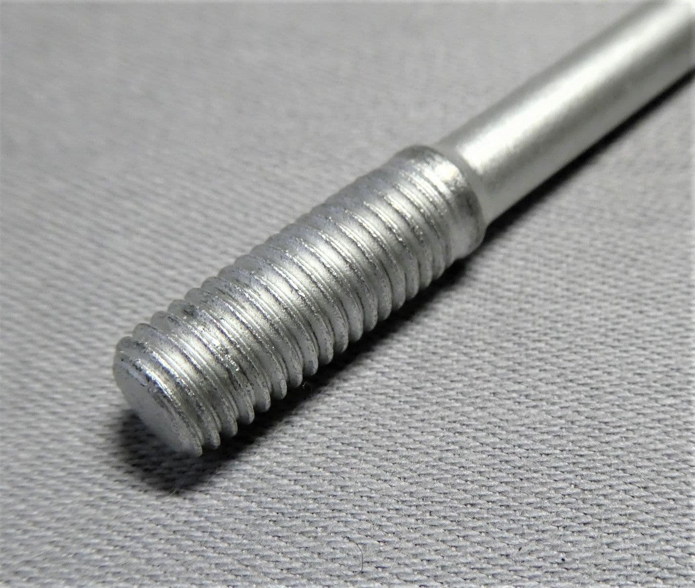 Kymco Cylinder Stud 7x176mm 90032-KGBG-C00