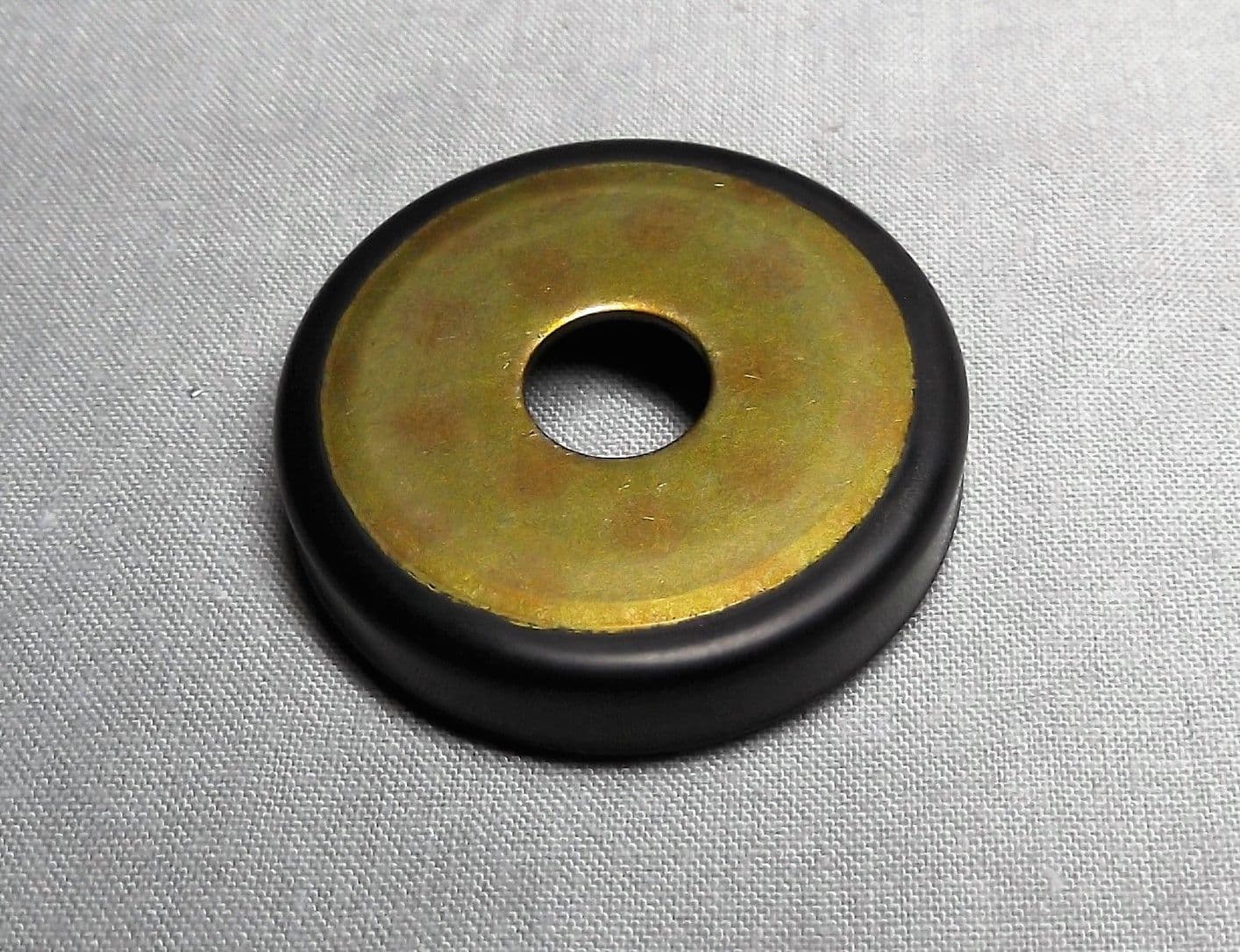 Kymco Maxxer / MXU 400 Suspension Pivot Seal 52144-PWB1-900