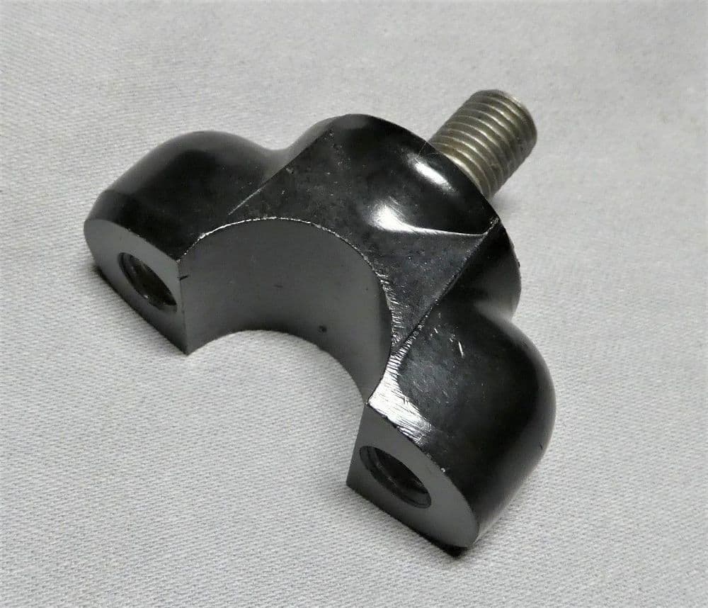 Kymco MXU Lower Handlebar Clamp - Black 53132-LLB1-900