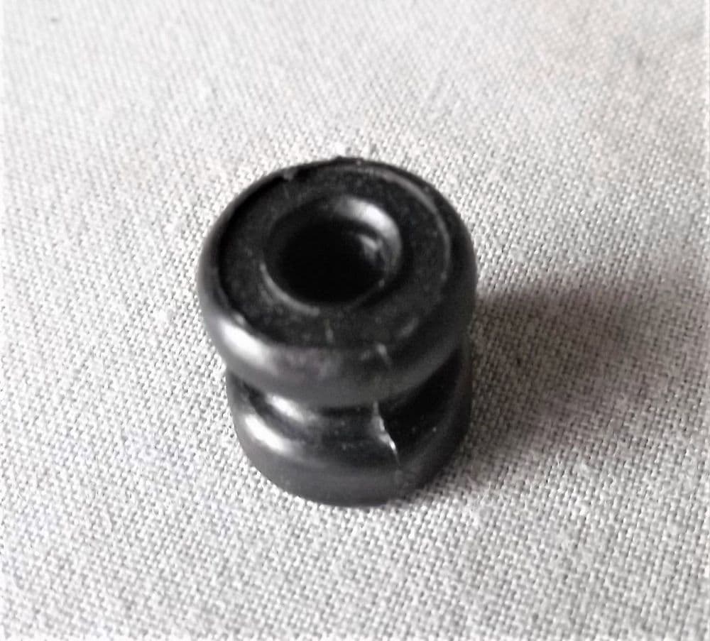 Kymco People GT 300 Top Case Lid Pivot Bush 81554-LGE5-E00