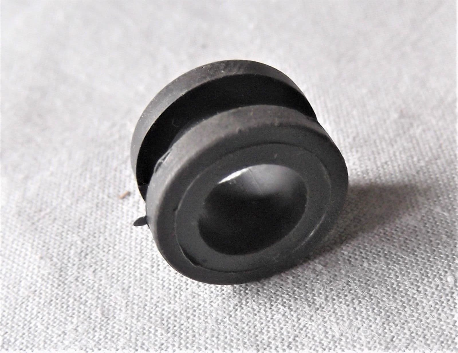 Kymco Screen Mounting Rubber 64222-KKC4-900