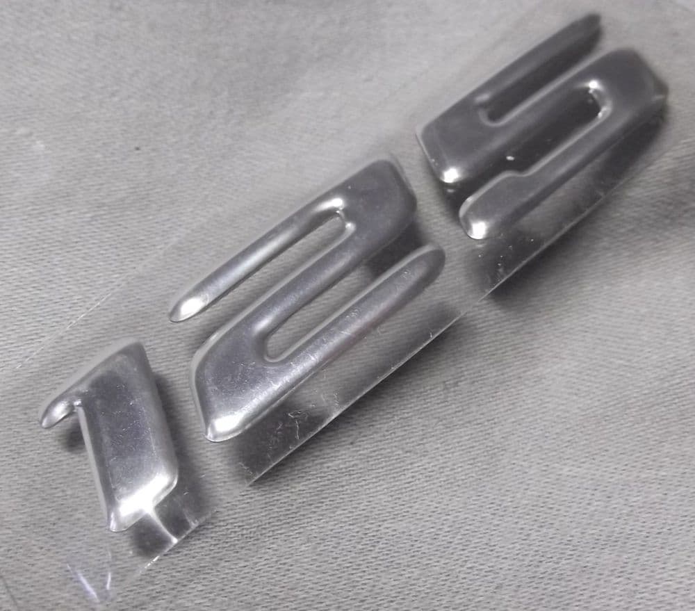 Kymco X-Town 125 Emblem - Chrome 87140-ACJ1-E00-T01
