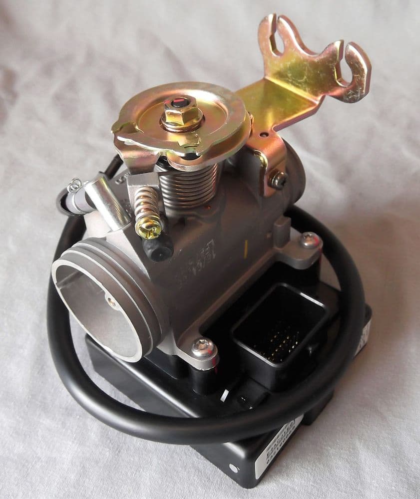 Kymco X-Town 125 Throttle Body with ECU 16100-ACJ1-E00