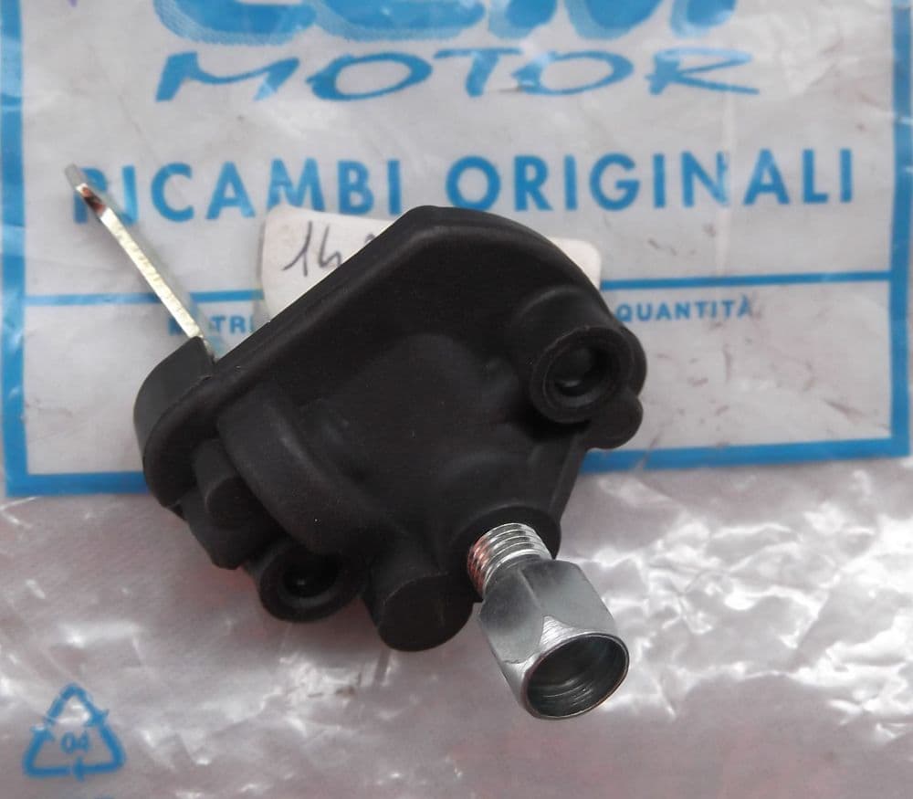 LEM Carburettor Top Cover with Choke Lever 142401