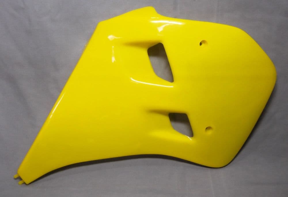 LEM LX3 RH Fuel Tank Duct - Yellow 0963500900GDX