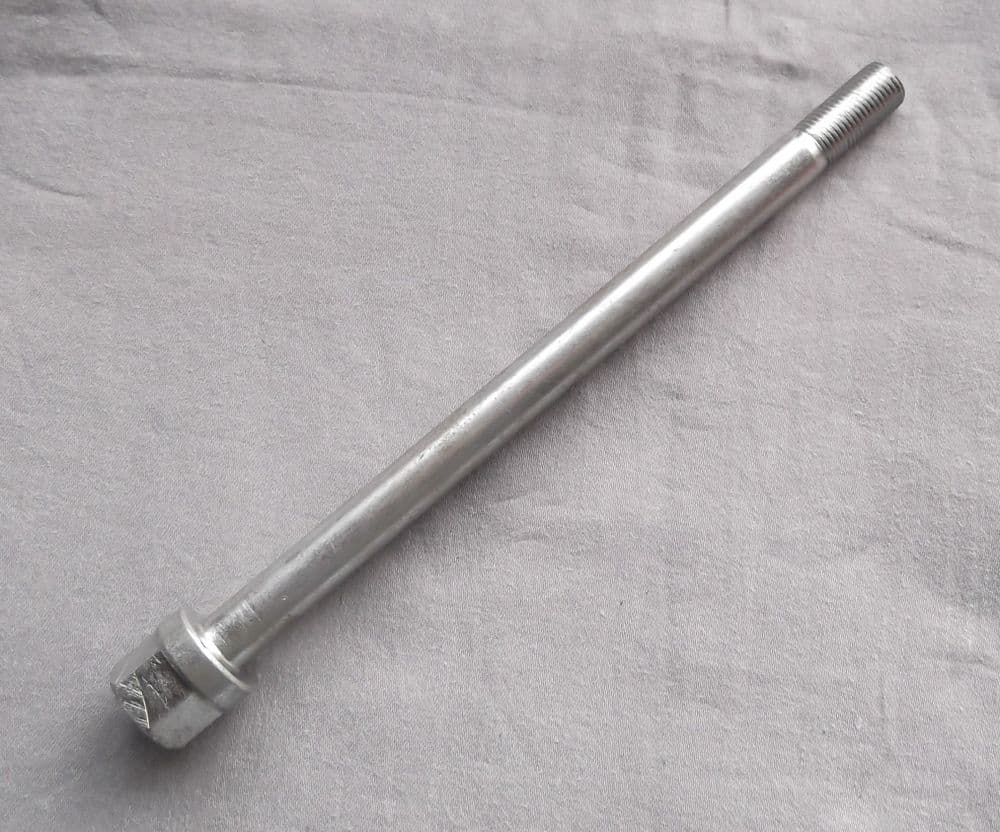 LEM R3 Rear Wheel Spindle 2025000740/4C