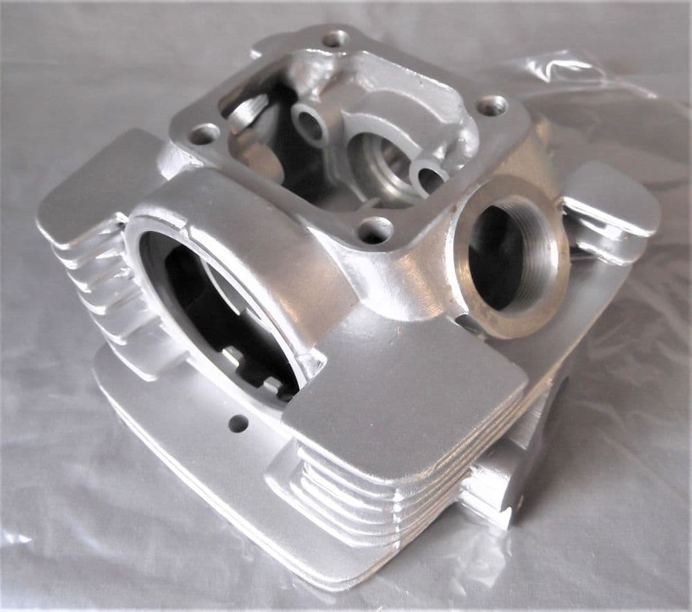 MASH Fifty Cylinder Head - Silver LF5000000009