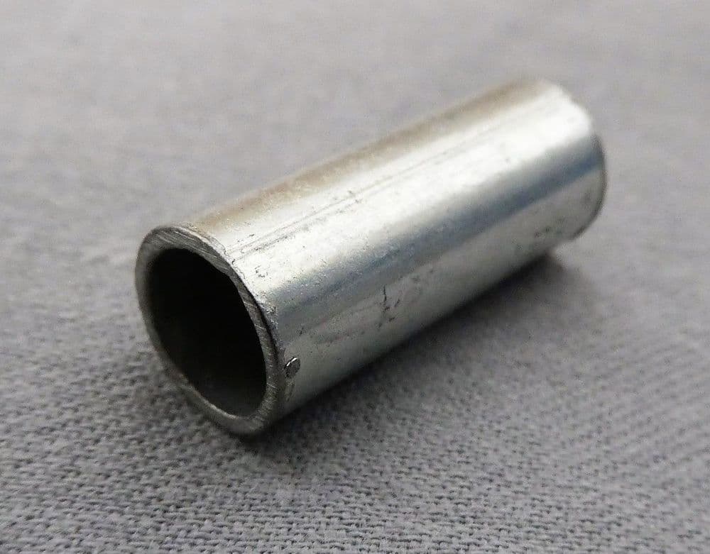 MASH Fuel Tank Mounting Spacer - 8/10x25mm 1260300450000