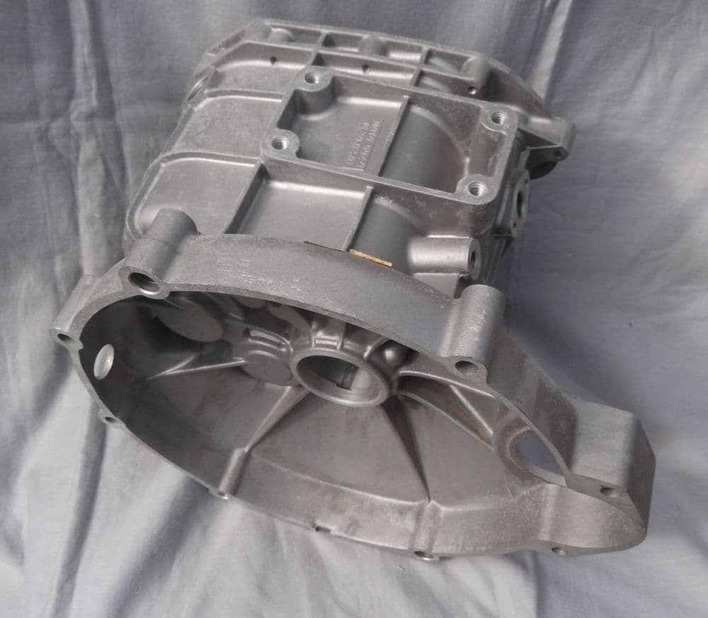 Moto Guzzi 850 1000 Gearbox Transmission Casing GU18200211