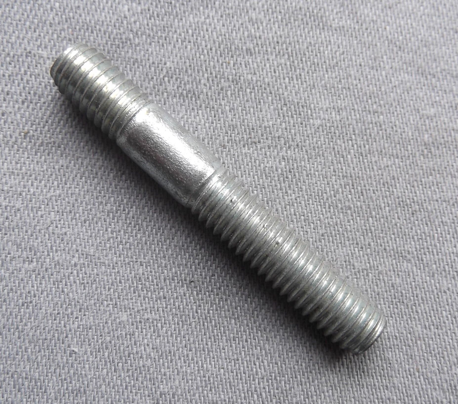 Moto Guzzi Gear Change Linkage Threaded Rod GU18257901