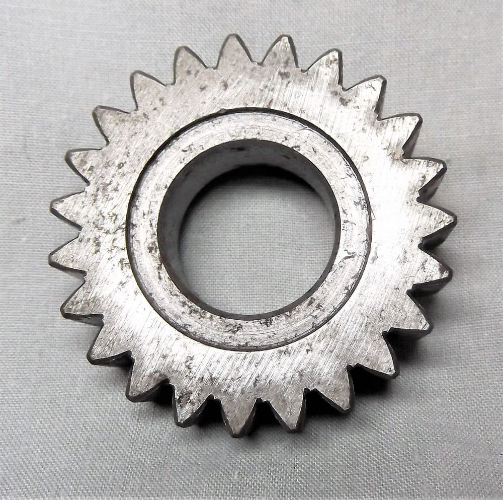 Moto Guzzi V35 / V50 4th Gear Pinion Output Shaft z 23t GU19215121
