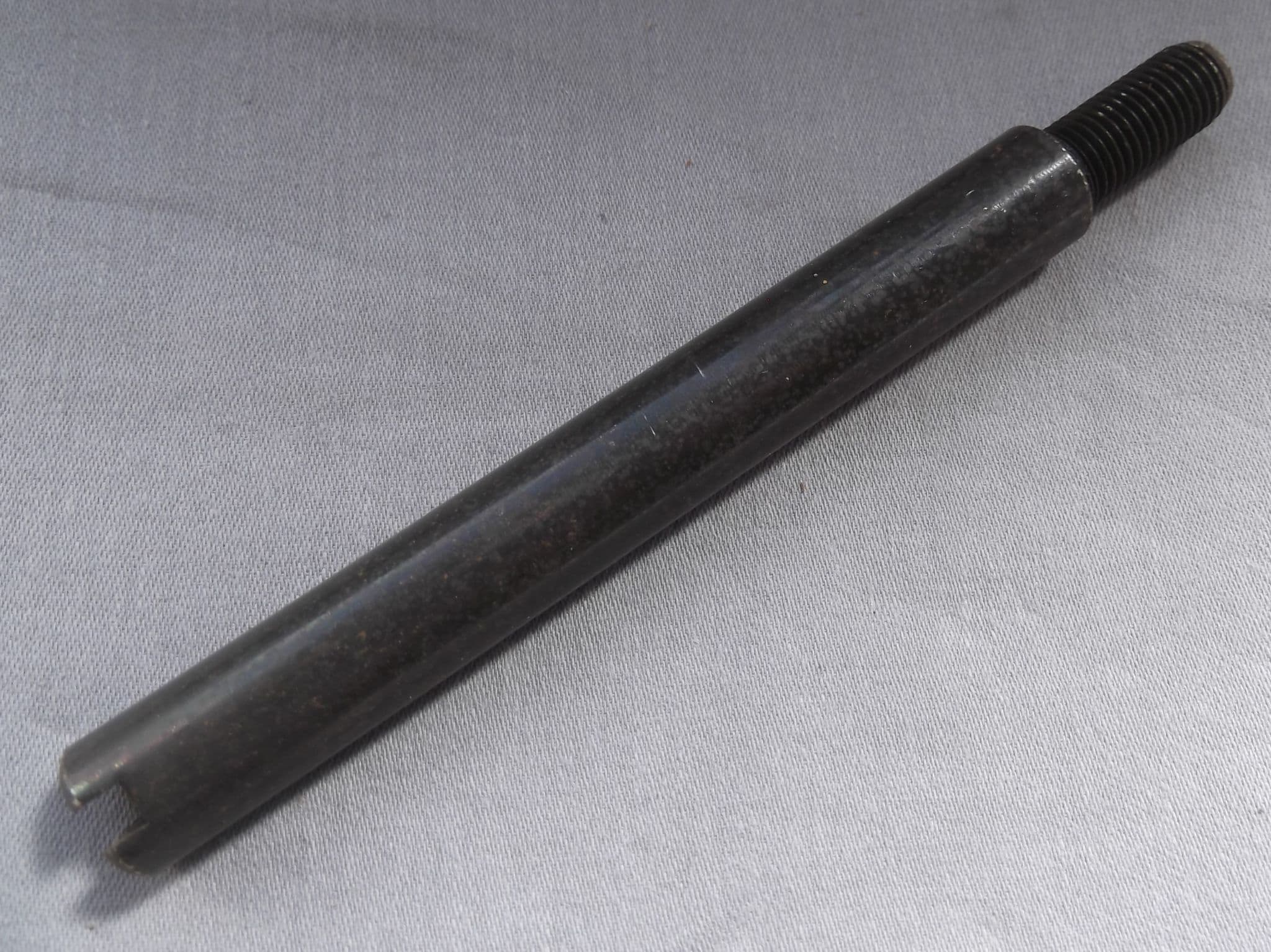 Moto Guzzi V65 Indicator Stem GU39751790