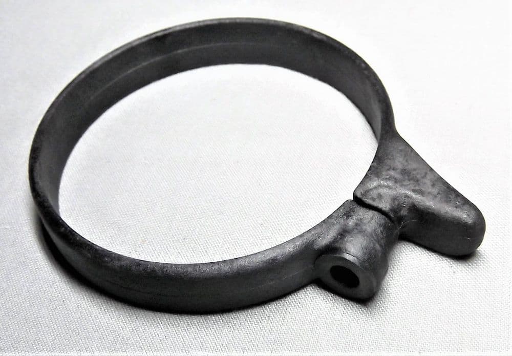 MV Agusta F4 Oil Filter Clamp 8000A1050