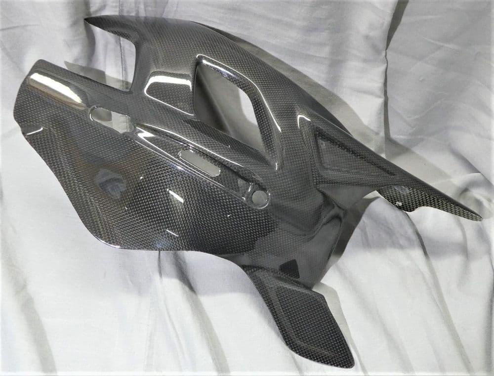 MV Agusta F4 Swingarm Cover - Carbon Fibre RDTL042018