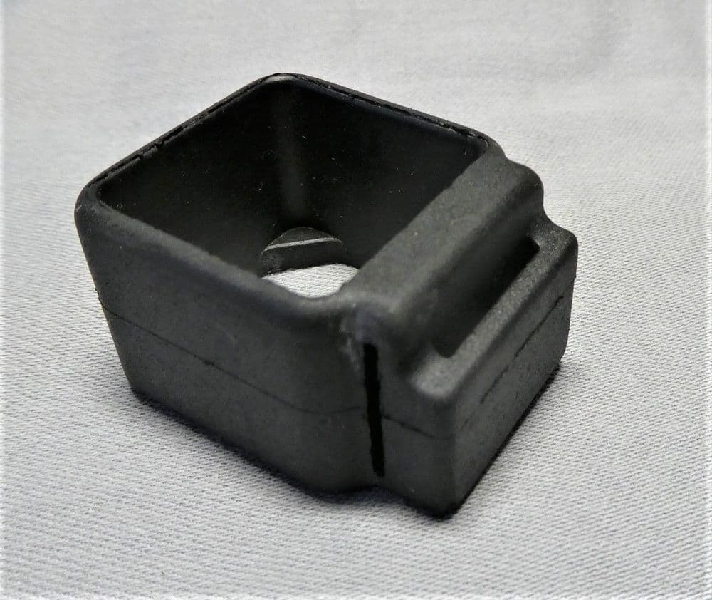 MV Agusta Relay Holder - Rubber 800090394