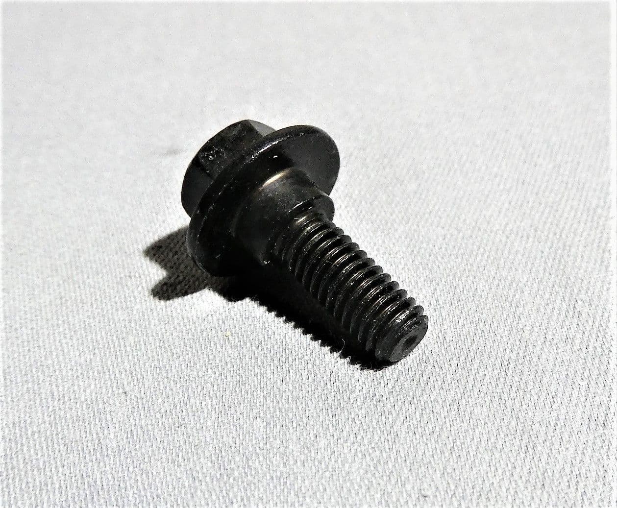 Peugeot Flanged Hex Shouldered Panel Bolt M6x18mm PE727075