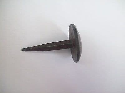 4 X HAND FORGED DECORATIVE CAST IRON TUDOR DOOR WOOD CRAFTS NAIL STUDS ...